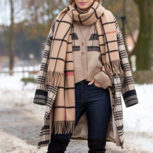 25 European Winter Fashion: Stylish, Cozy, and Timeless Looks - DIGIDIA